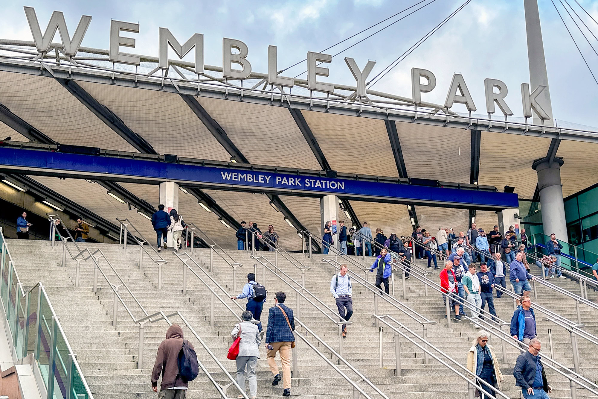 How to Use Wembley's Public Transport for New Homeowners